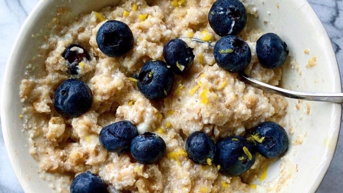 Recipes to Celebrate National Oatmeal Month - Manitoba Flax Seed ...
